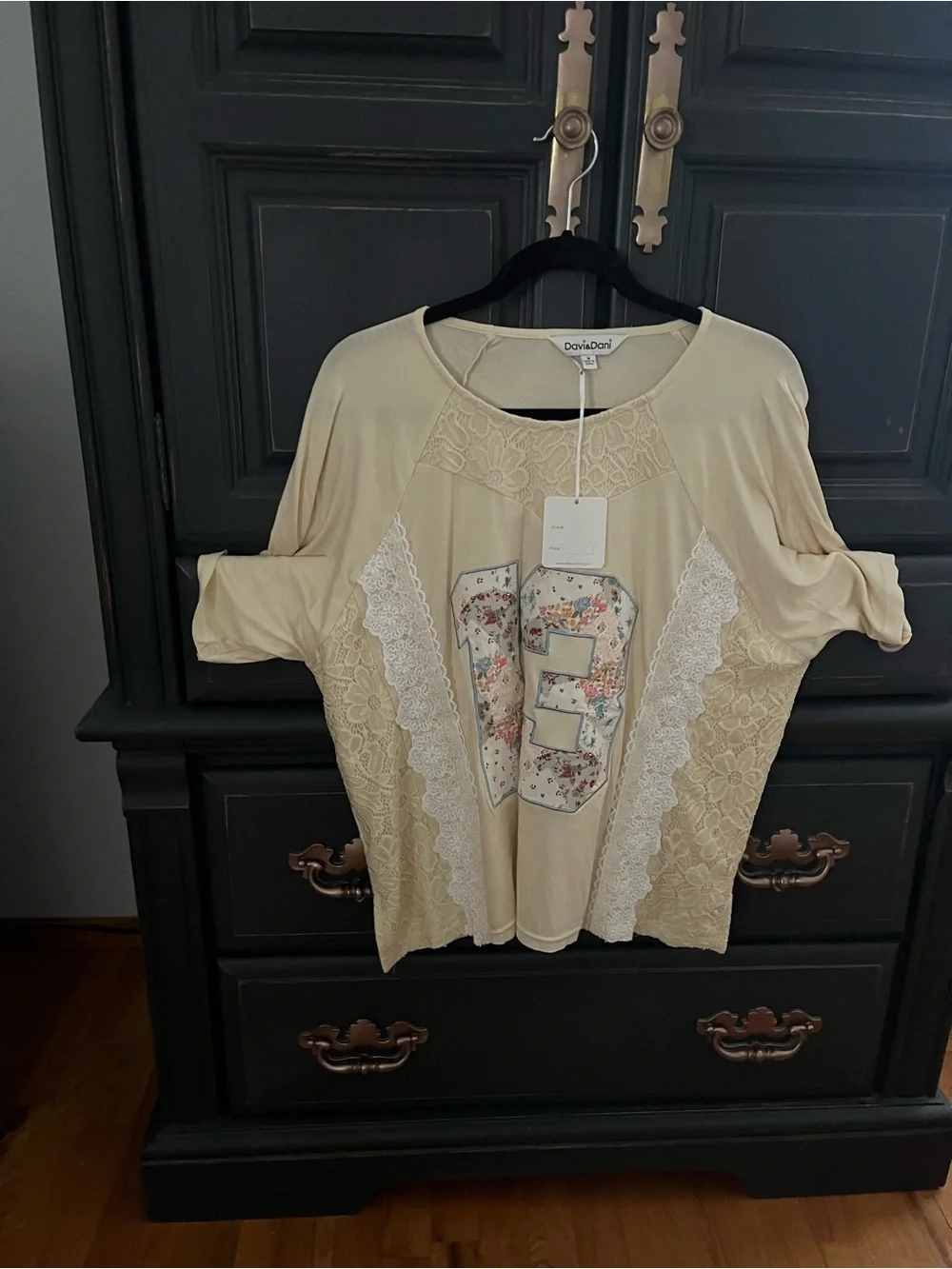 DAVI & DANI | Tops | Davi Dani Cream Lace Floral 83 Short Sleeve Top ...